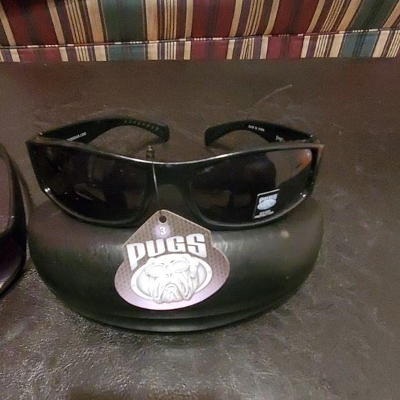 Pugs | Accessories | Pugs Uv40 Sun Glasses | Poshmark